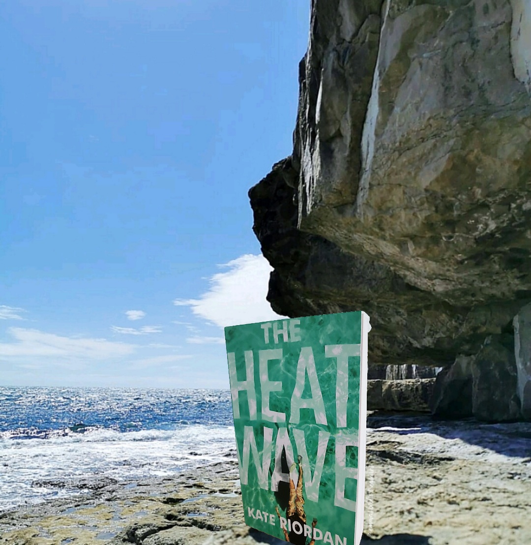 The Heatwave by Kate Riordan – Emma's Biblio Treasures